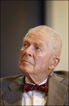 Archibald Cox dies at 92 — Harvard Gazette